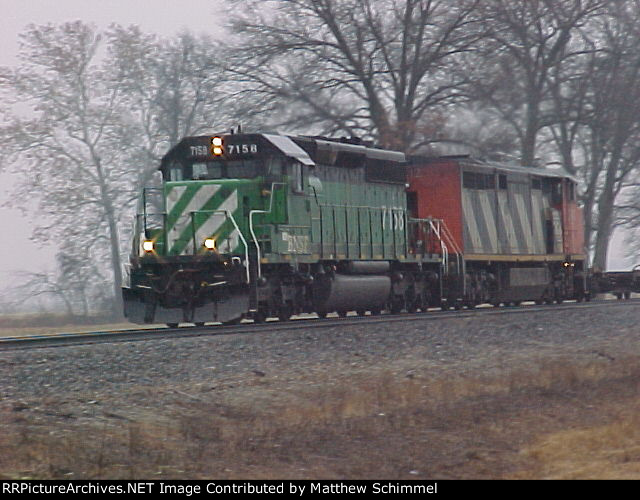 BNSF 7158 and CN 2412